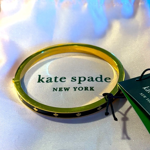 kate spade | Jewelry | New Kate Spade Spot The Spade Enamel Hinged ...